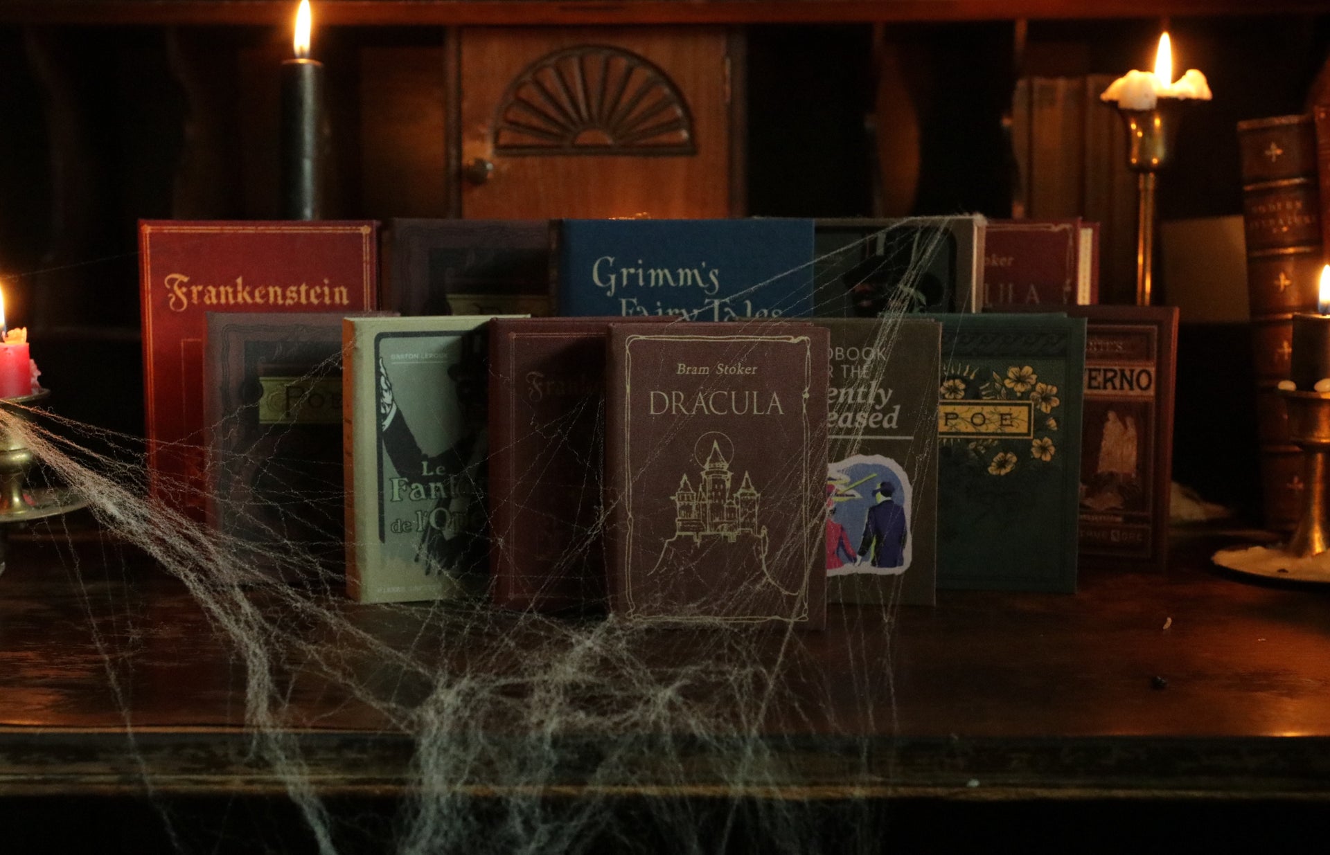 The Spooky Library – Novelbookstore.co